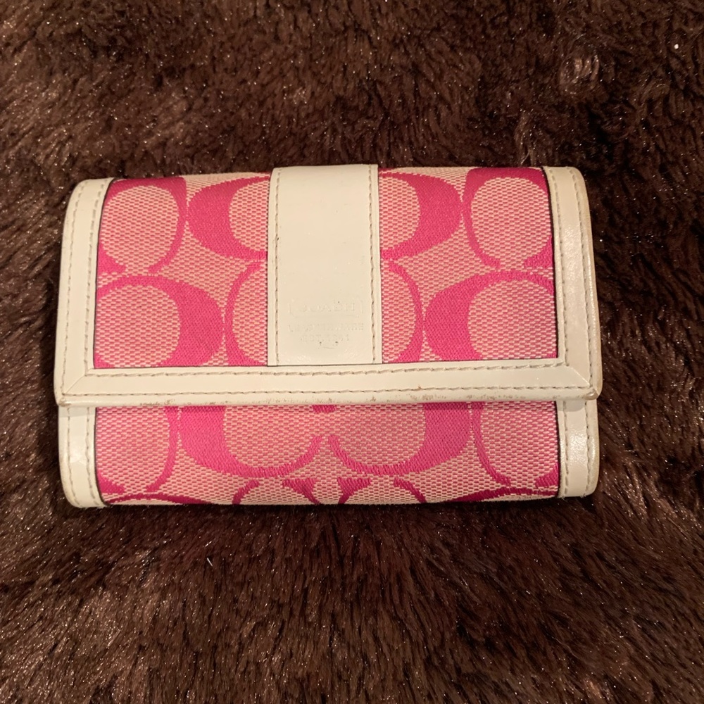 Coach Wallet And Coin Purse Pink And White - Gem